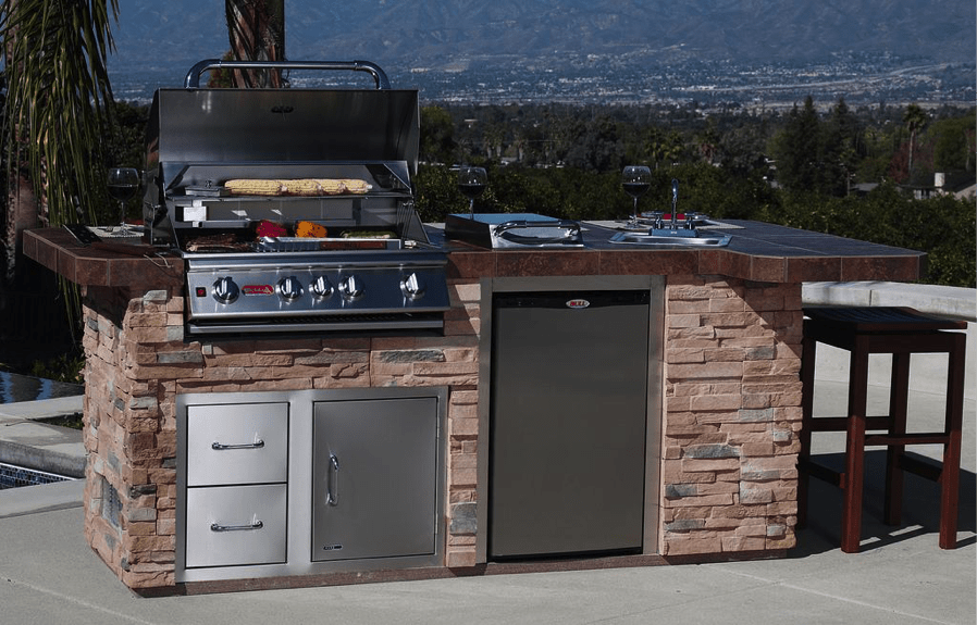 BULL BBQ - The Chicago Grill Company